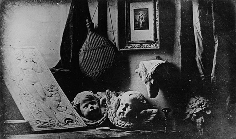 A Glance At Victorian Photography – Under The Moonlight